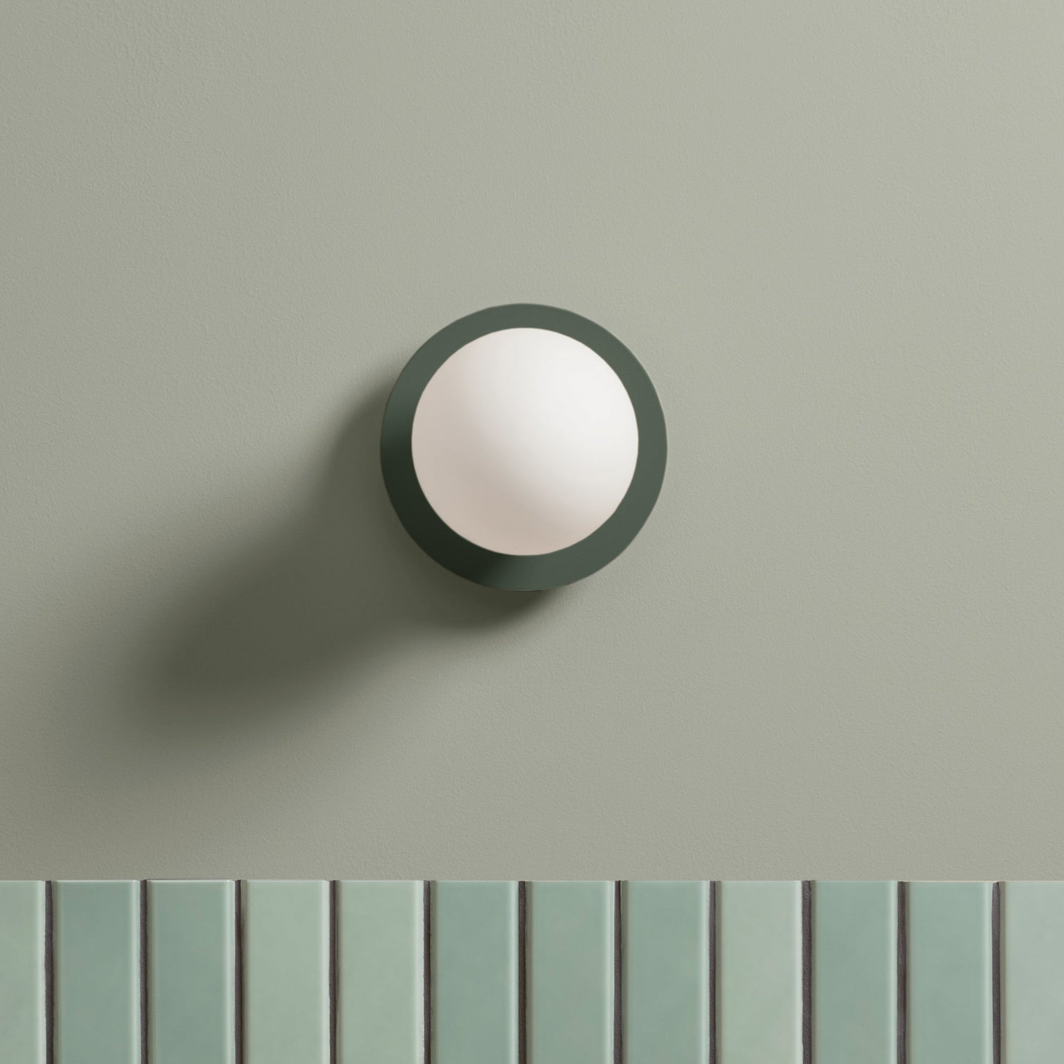 Toniton Circle Wall Lamp 160 Ash Green – Toniton EU